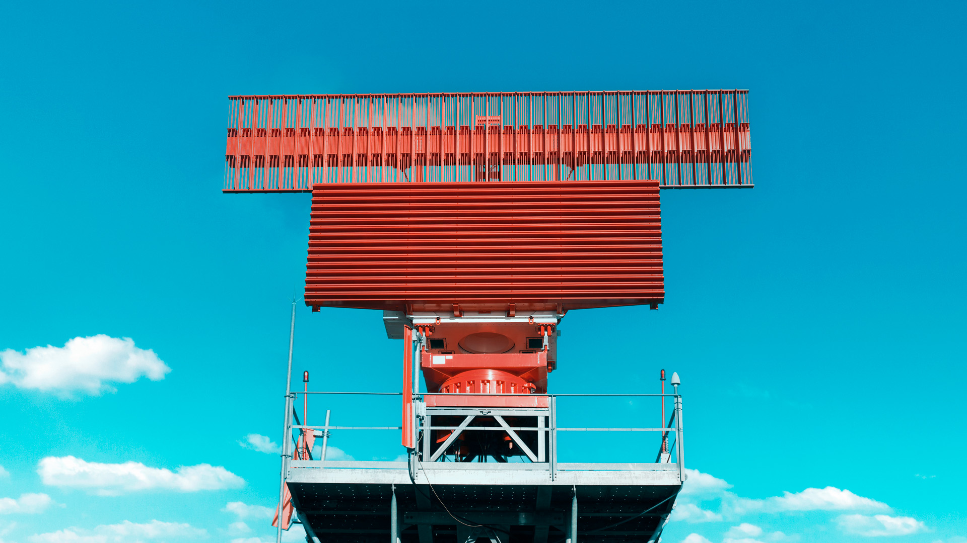 Indra entra en el núcleo duro de la vigilancia aérea de EE.UU ...